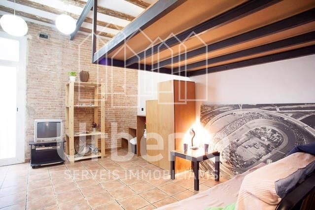 Loft de 30m2 con baño y cocina en 2ª planta | Ref: 85366