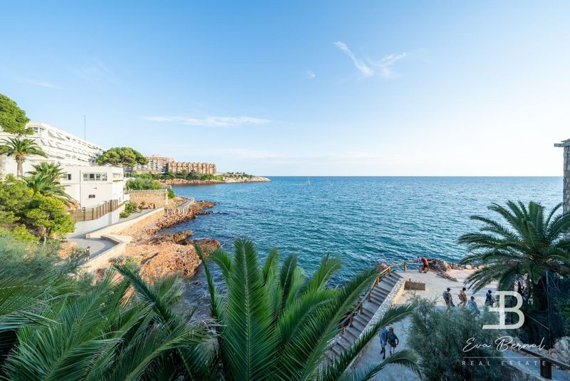 PRECIOSO APARTAMENTO CON VISTAS AL MAR | Ref: 1076