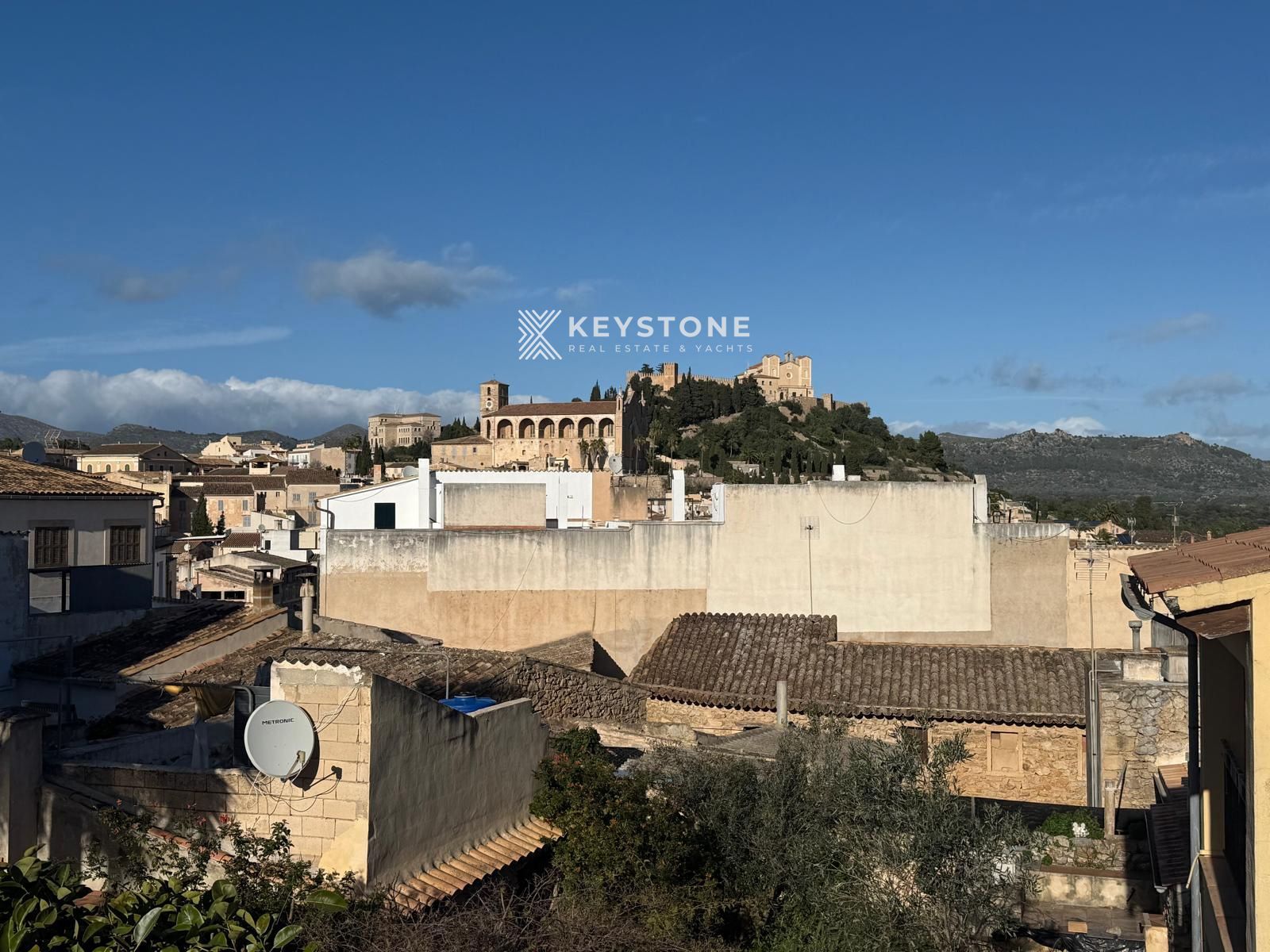 Renovated apartment for sale near the beach | Keystone SALE Mallorca ...